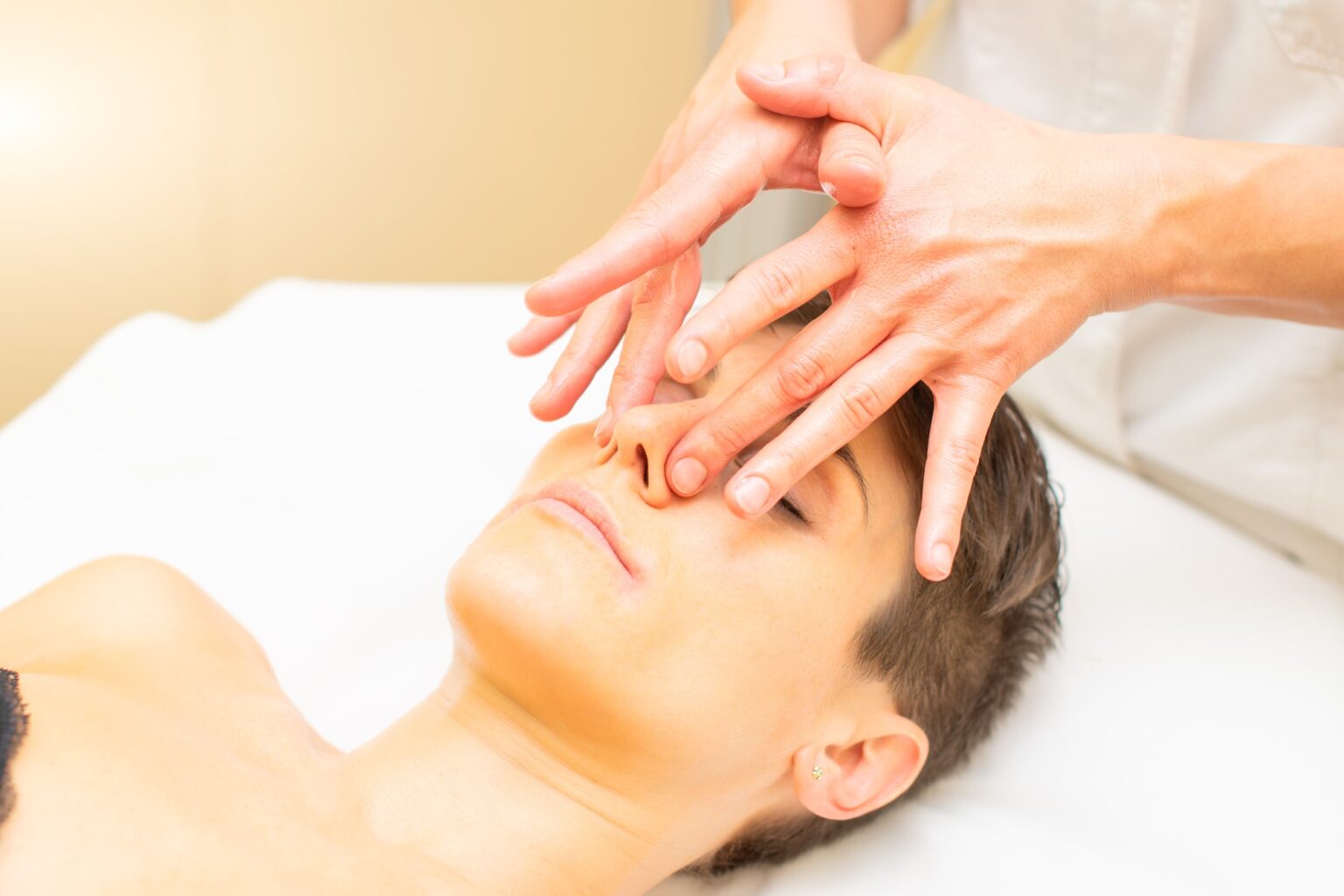 Quels sont les signes d'une déviation nasale